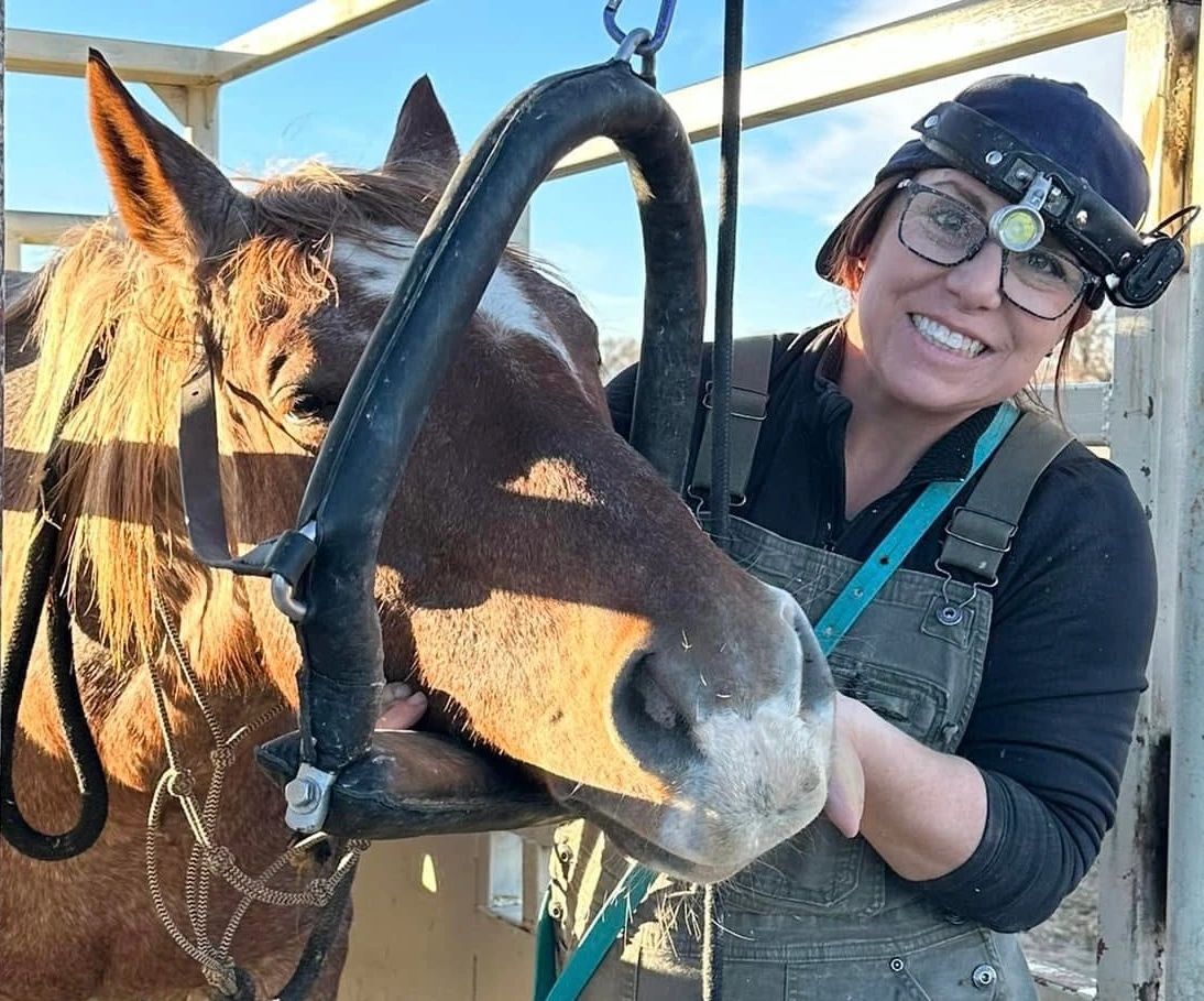 JAMI JONES, THREE DAY INTERNSHIP AT 200 OR 300 LEVEL