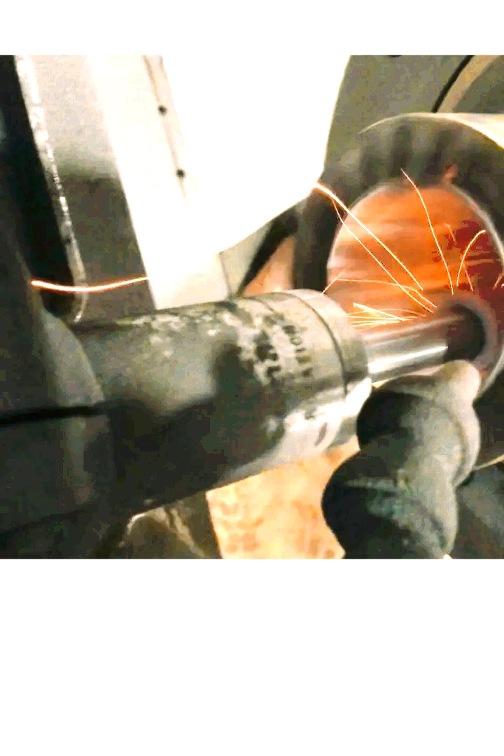 Spindle Grinding Service | Industrial Machine Repair Experts