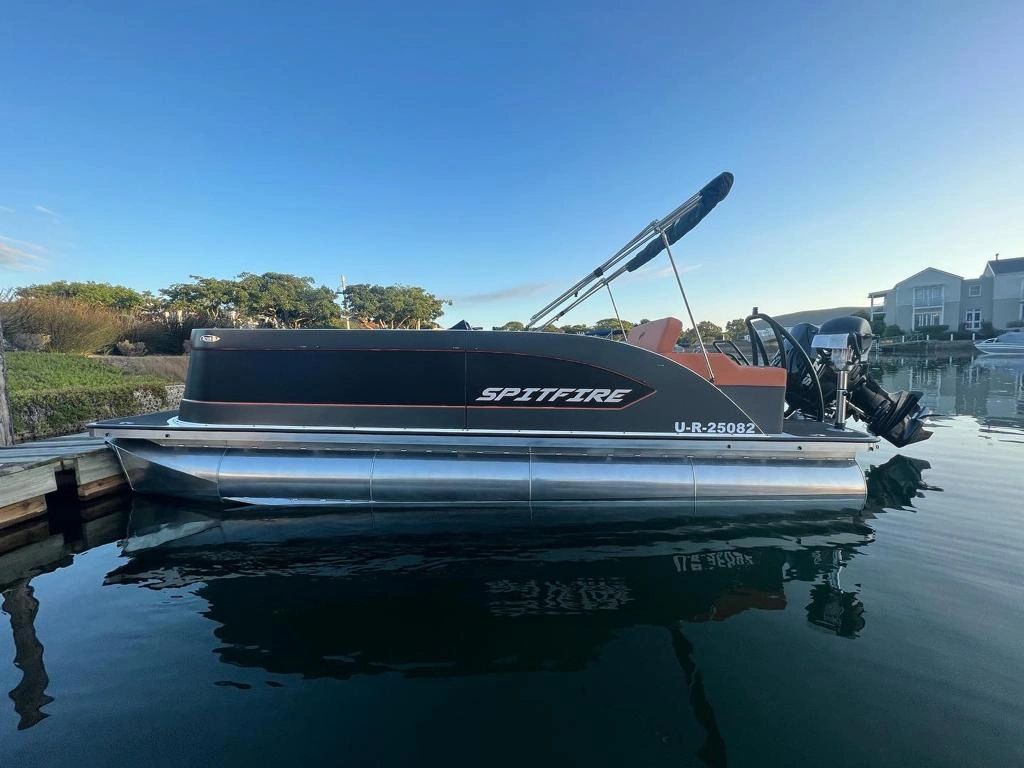 Spitfire Pontoons - Home