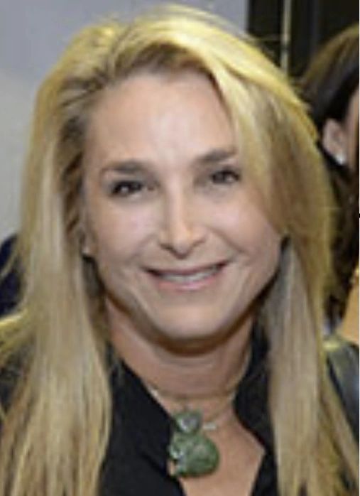 Nelly Velasquez's Instagram, Twitter & Facebook on IDCrawl