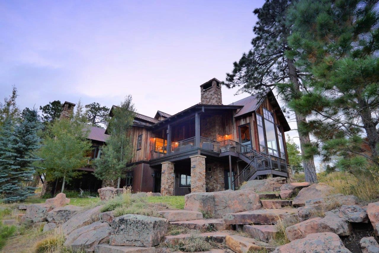 Custom Home Builders Near Me | Snowy Ridge Builders