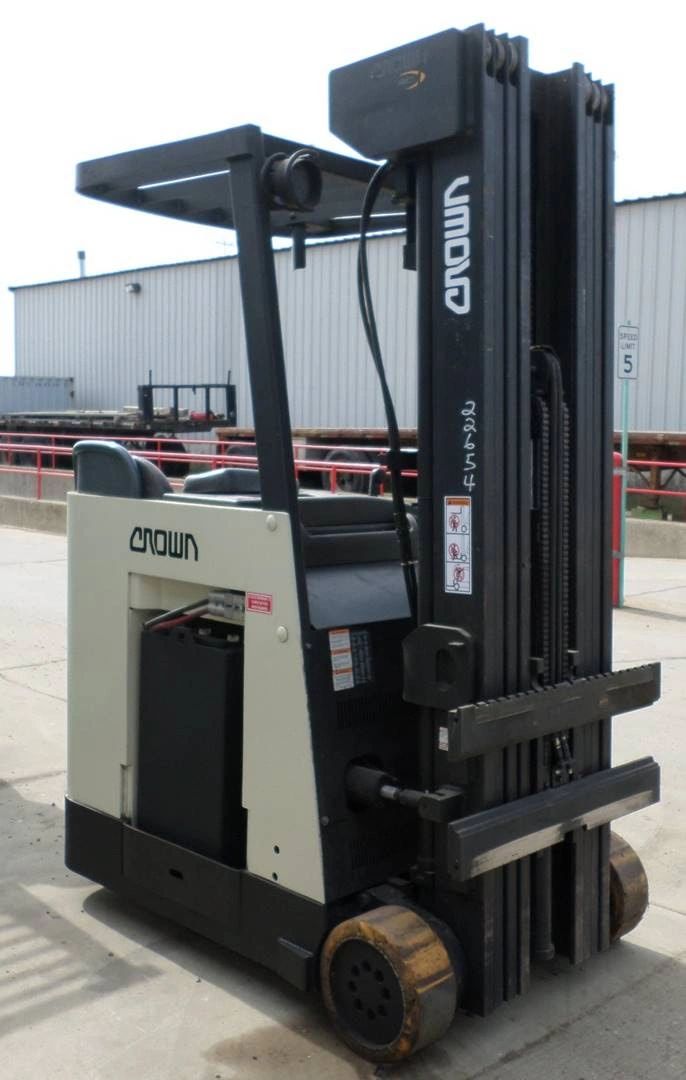 QTY 3 | Crown RC3020-40