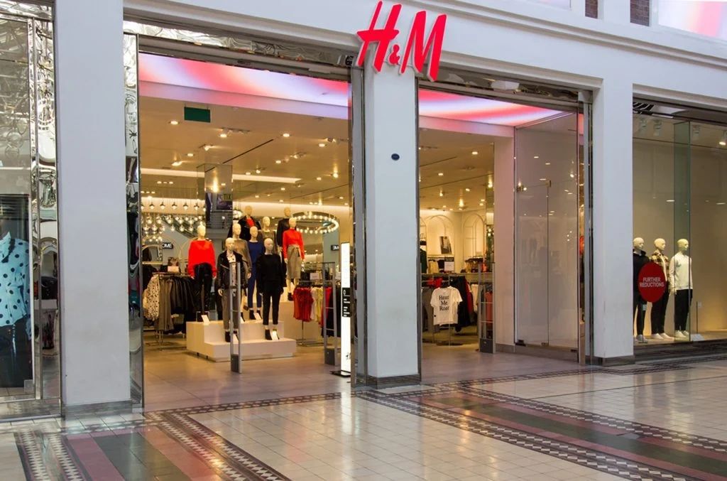 H&M Mall of the North