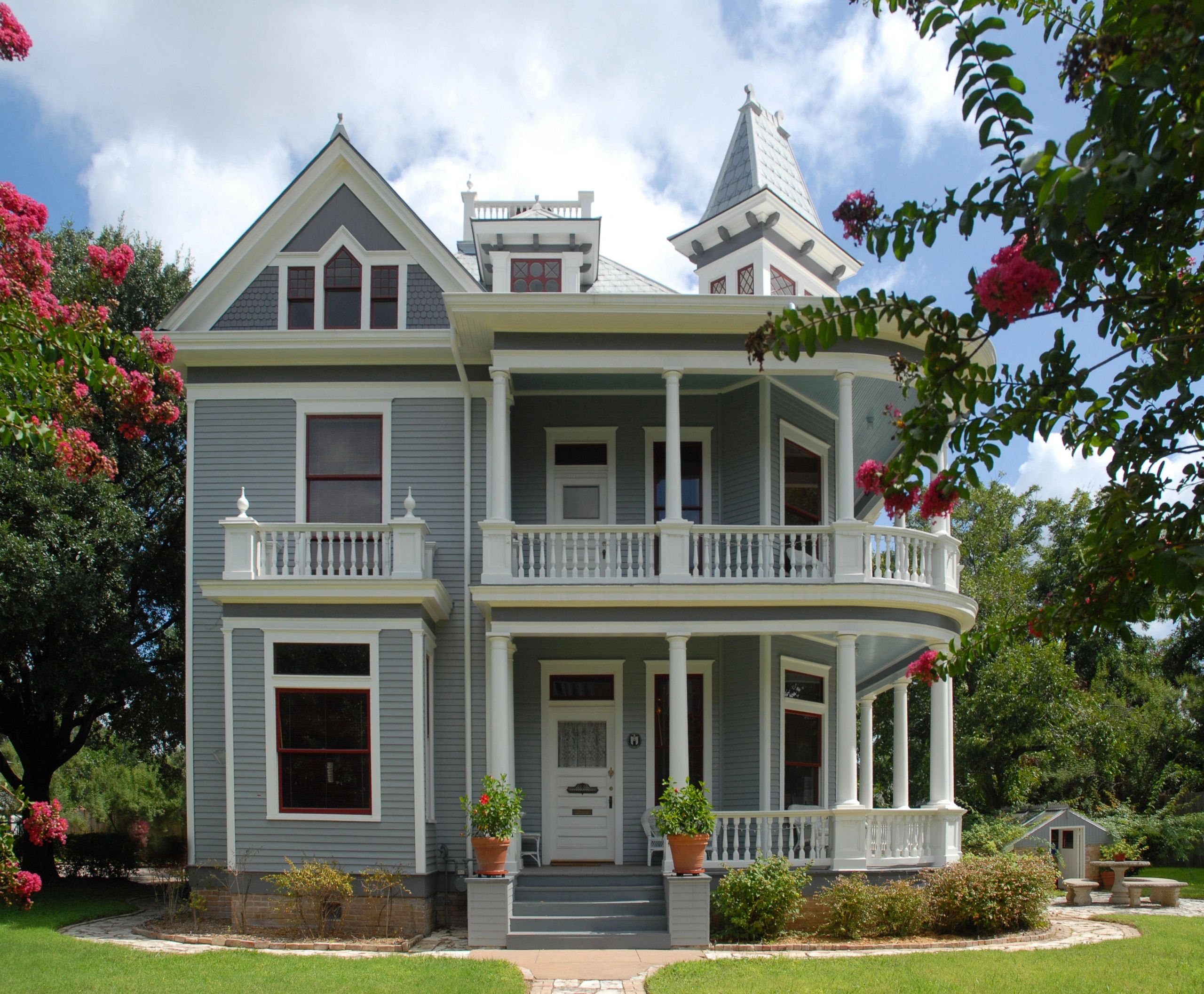 1602 E. Cesar Chavez ATX