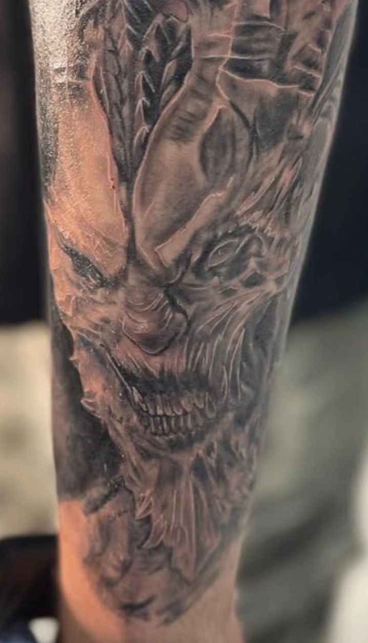 Walk-In Tattoos and Piercings Available