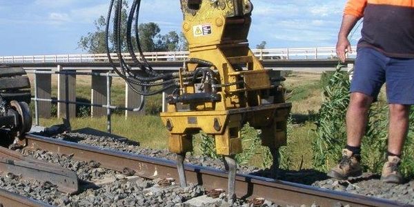 Rail Attachments | melrose mobile hydraulics