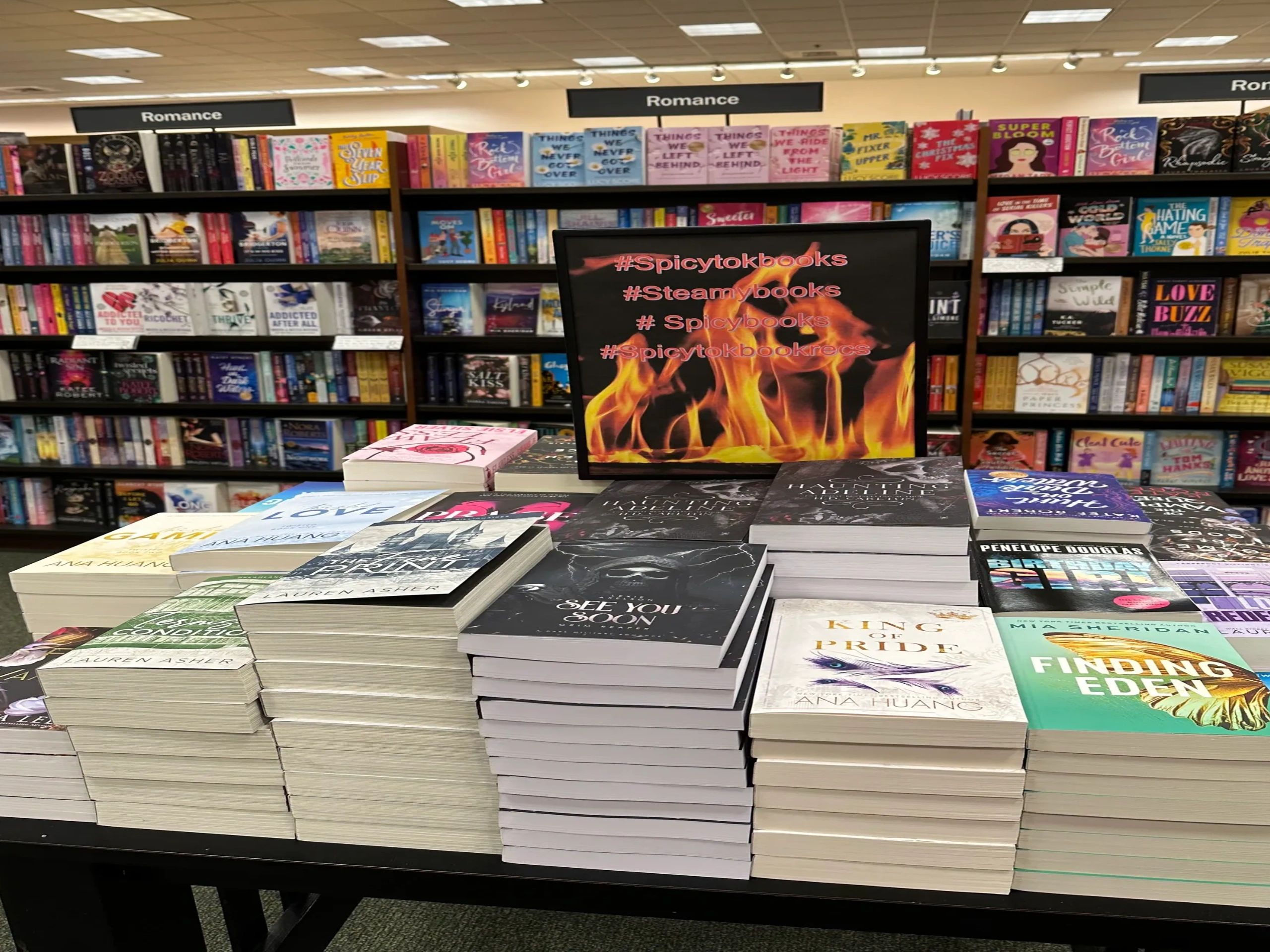 Home [lexieaxelson.com]