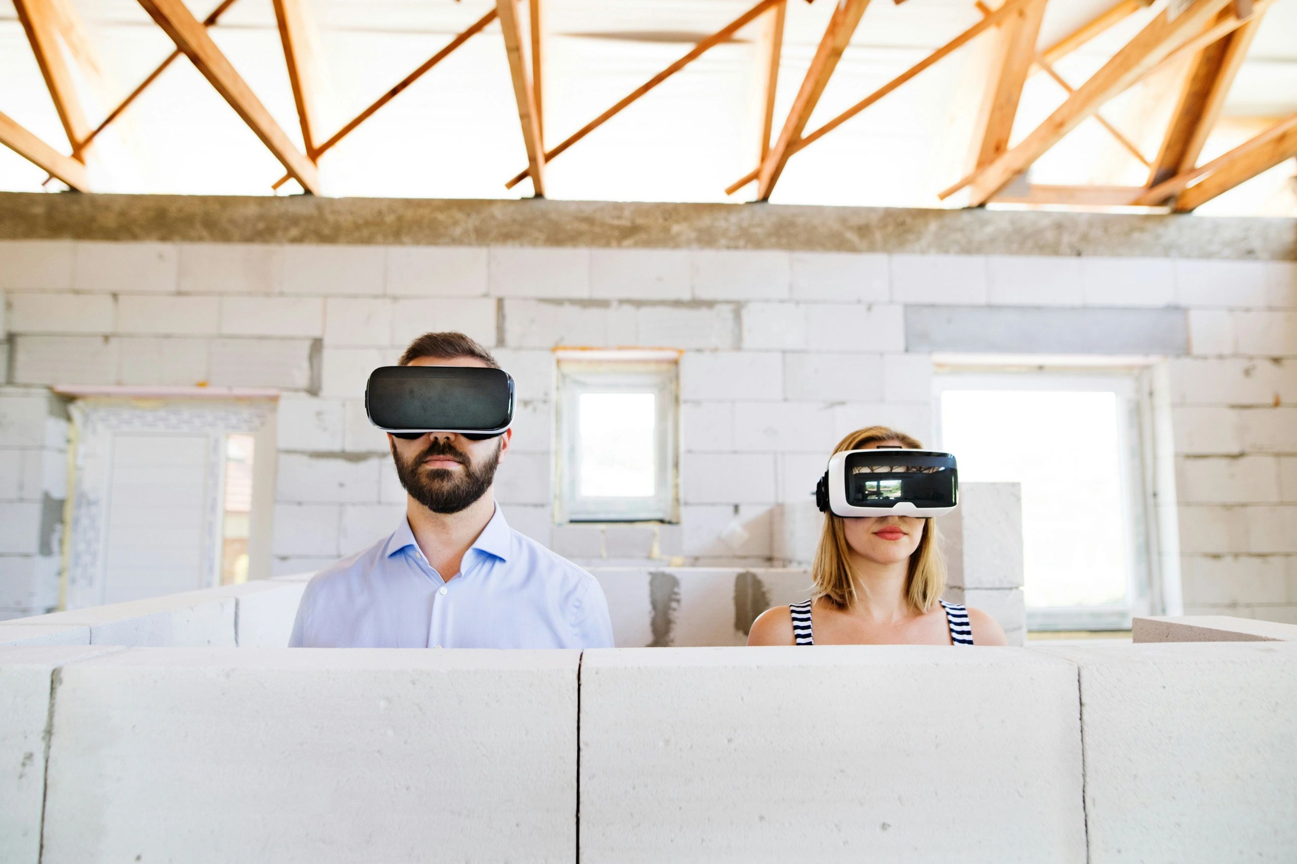BIM & XR: Immersive Experiences for Arch. Design & Construction