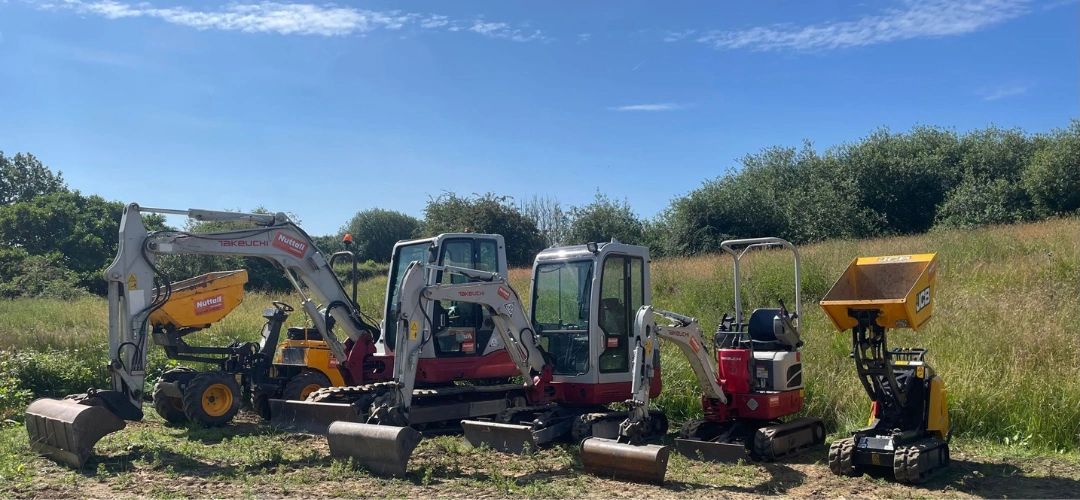 Nuttall Contracts - Digger Hire, Contracting Work, Excavator Attachments