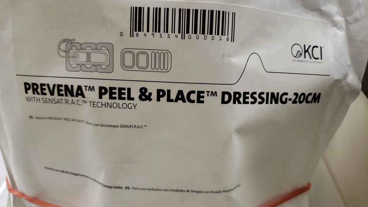 KCI 3M™ PRE1055US Prevena™ Peel and Place Dressing - 20 cm (IN DATE)