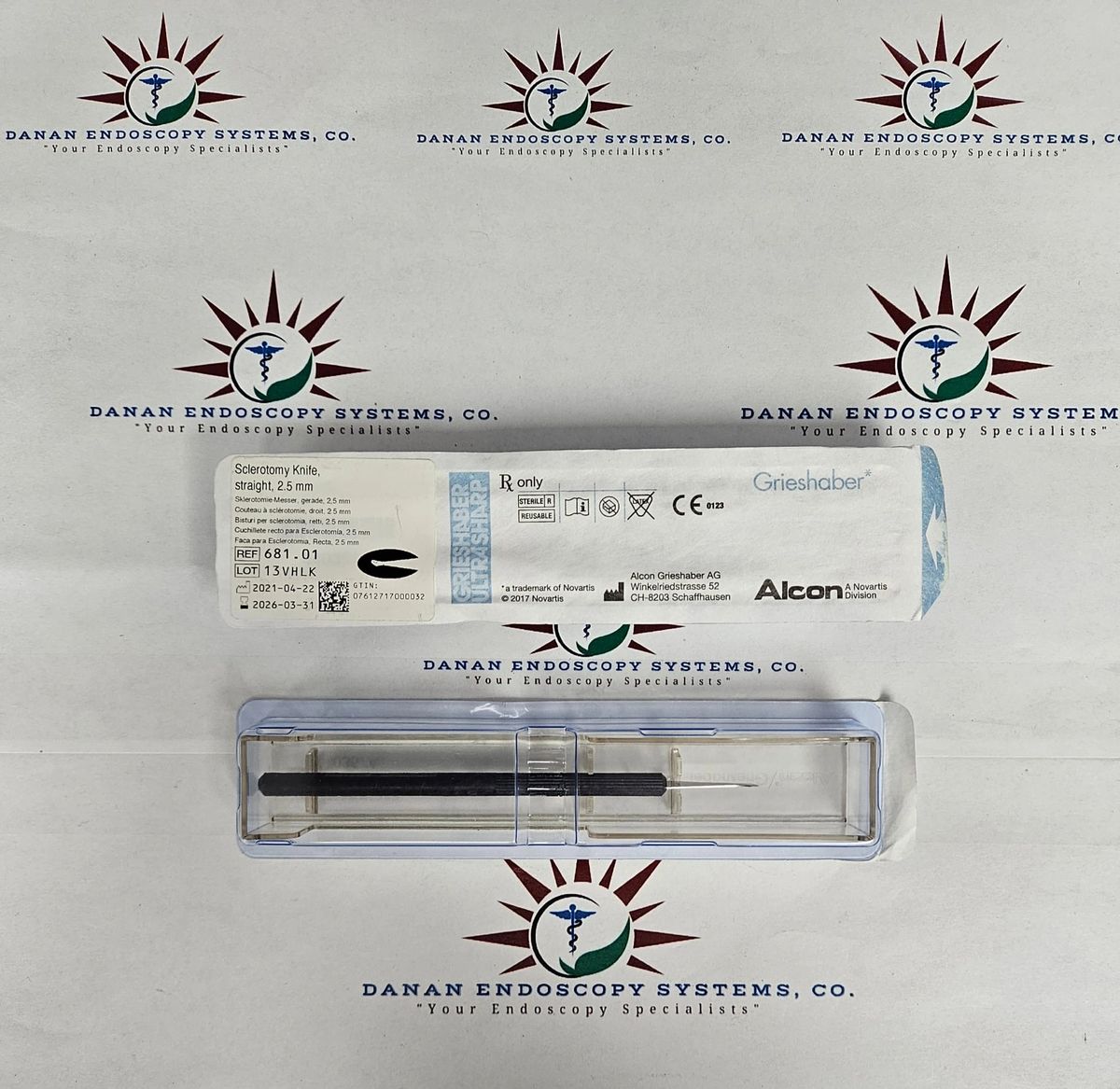 Alcon 681.01 GRIESHABER Sclerotomy Knife, straight, 2.5 mm (IN DATE)