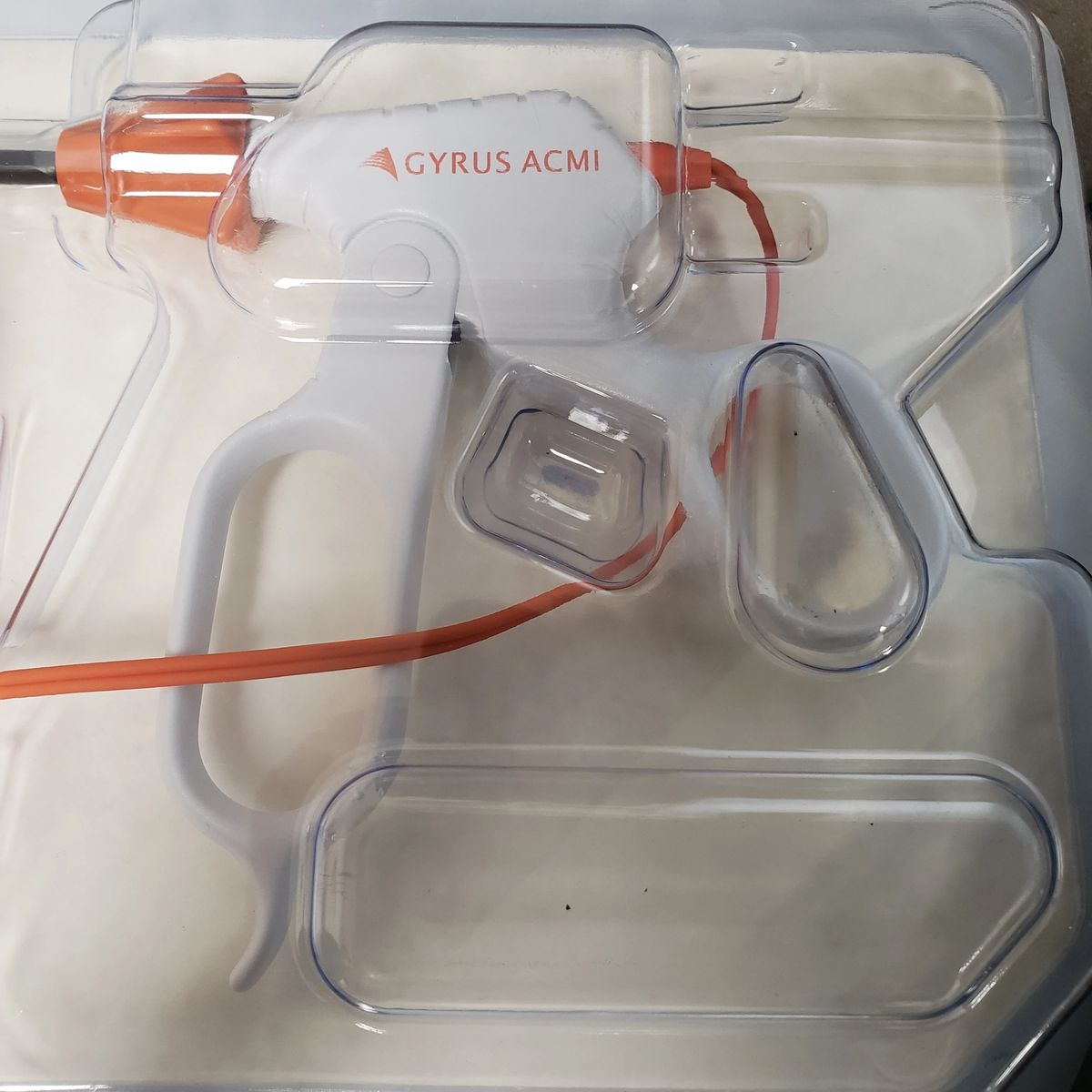 GYRUS ACMI 942005PK PKS LYONS Dissecting Forceps 5mm/33cm (X)