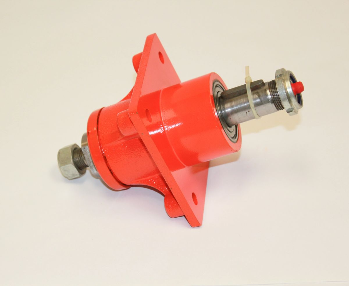 Aftermarket Mashio Jolly Finish Mower Spindle (Pulley not Included)