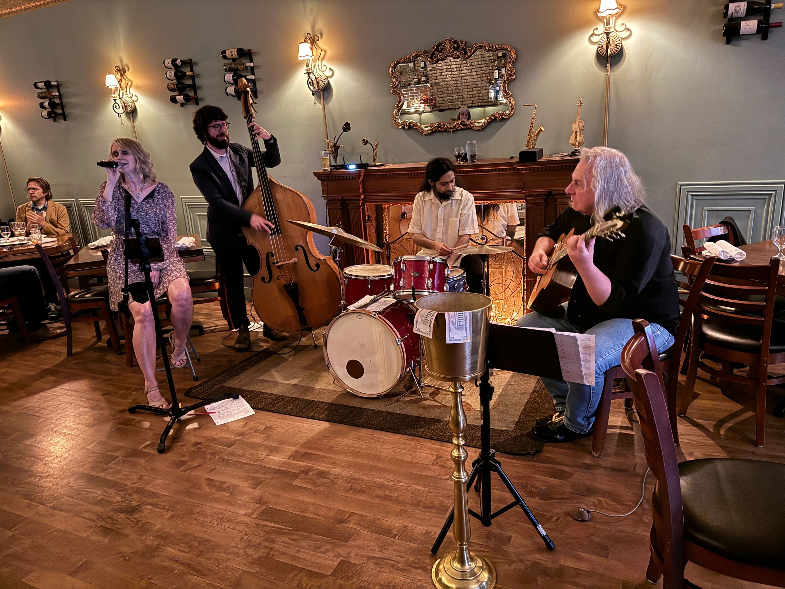 Live Swing Music - Ten Cat Swing