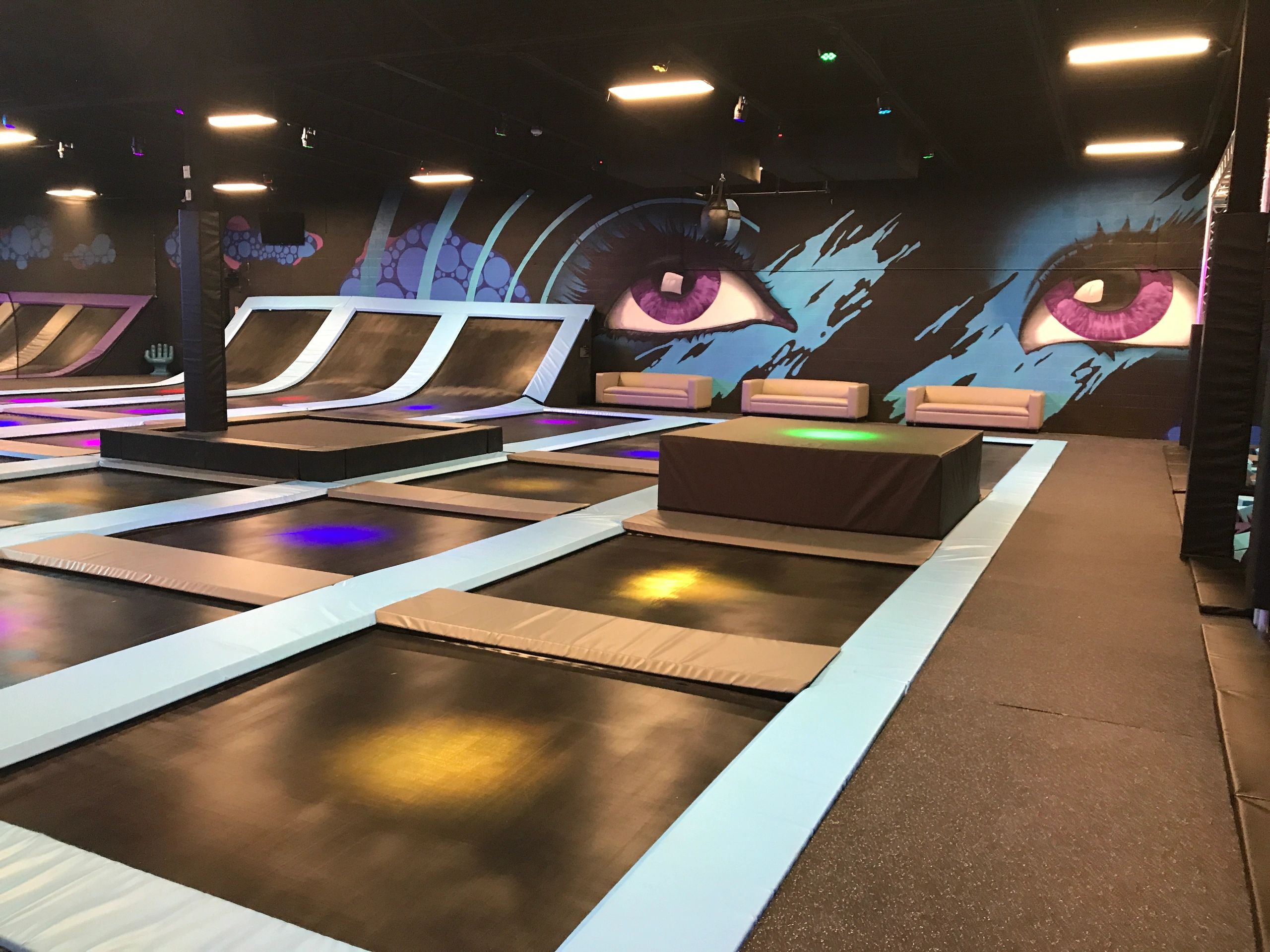 About Us | JUMPSTUFF