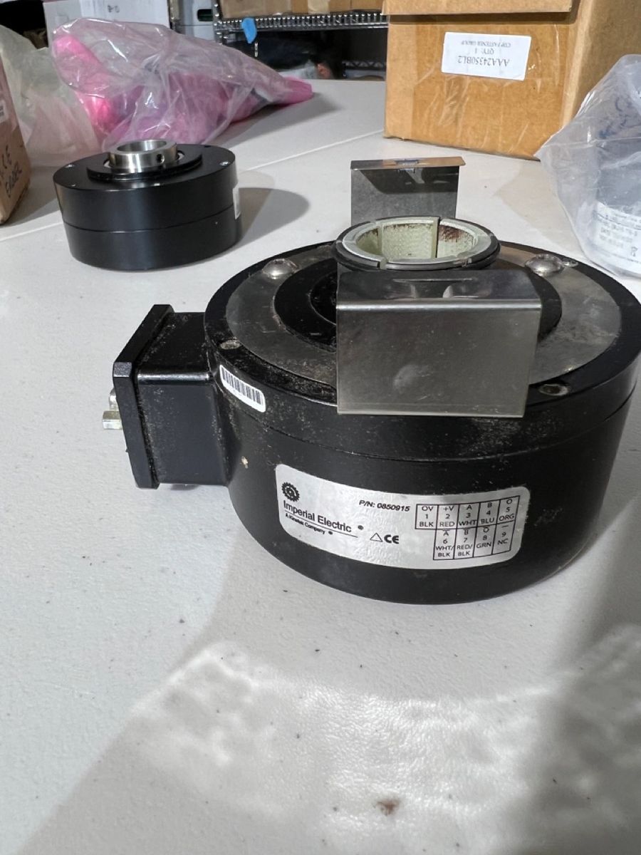 Imperial Electric Encoder 30 VDC 1024 RPM SN 0850915
