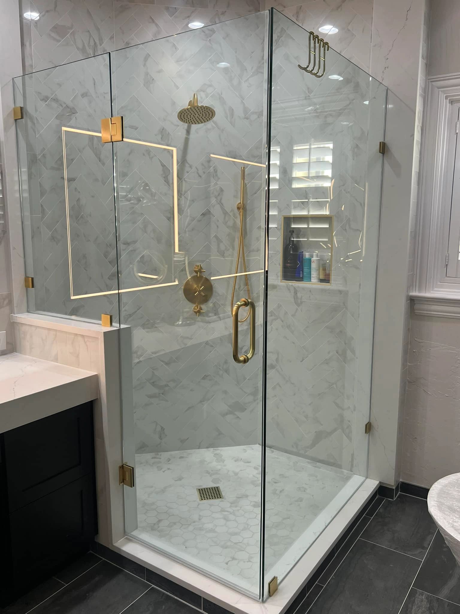 North Star Glass - Shower Doors, Shower Glass, Single Pane, Double Pane ...