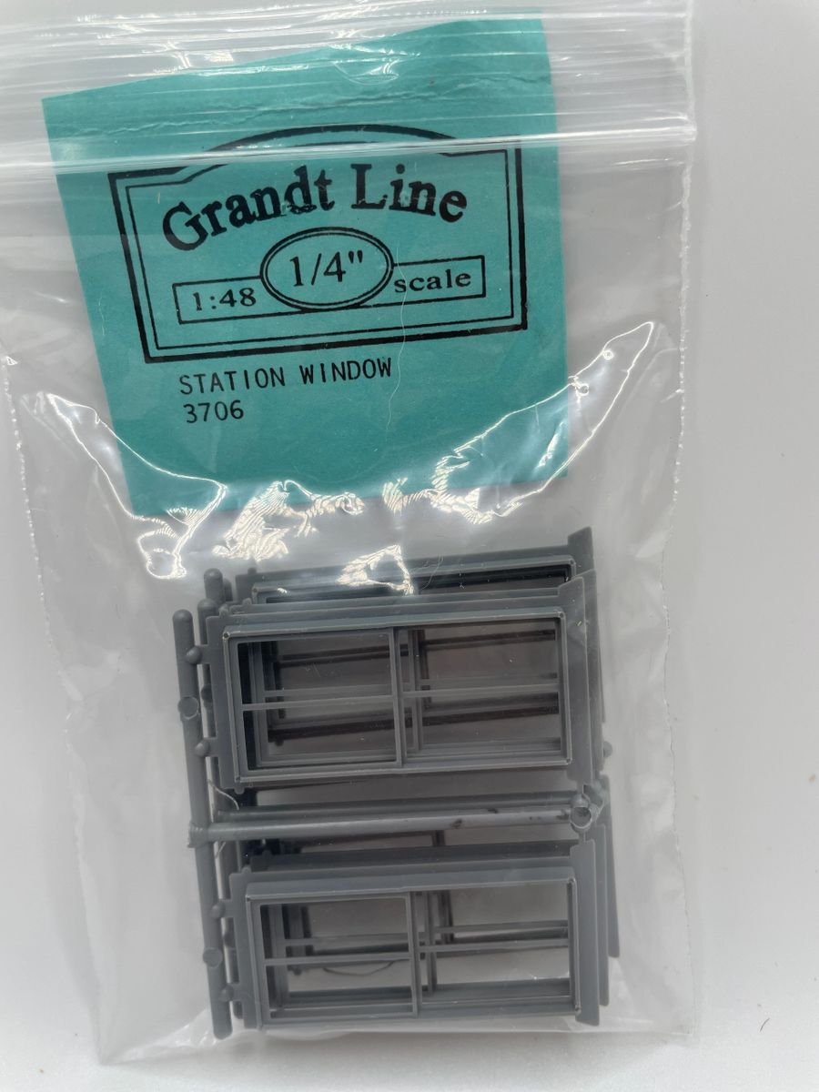 Grandt Line Station Window 3706 - 1:48 scale