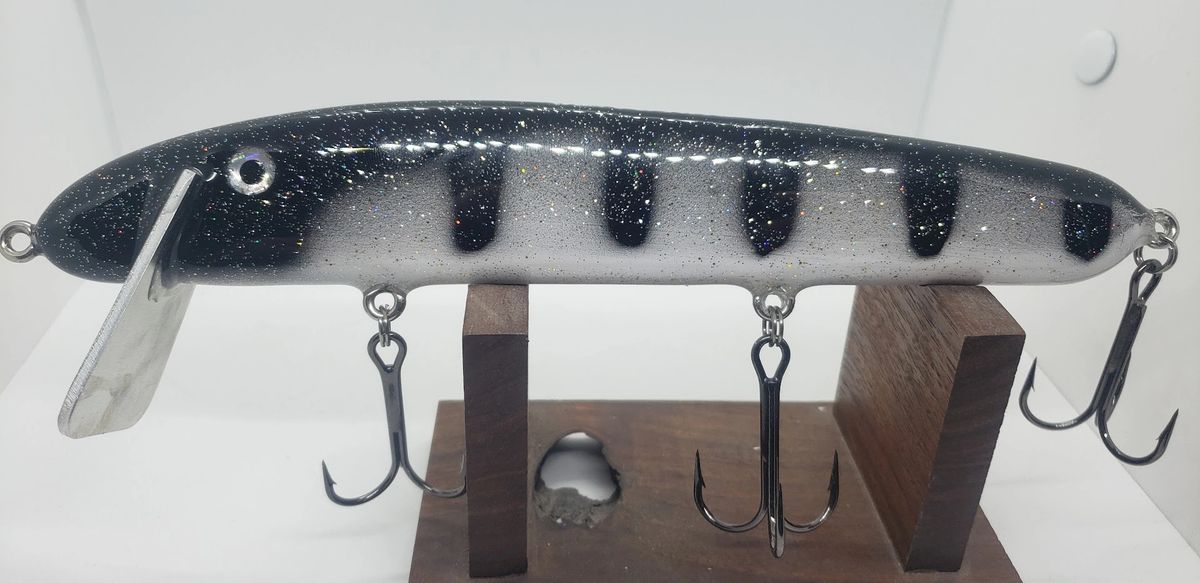 9" White Perch Countdown