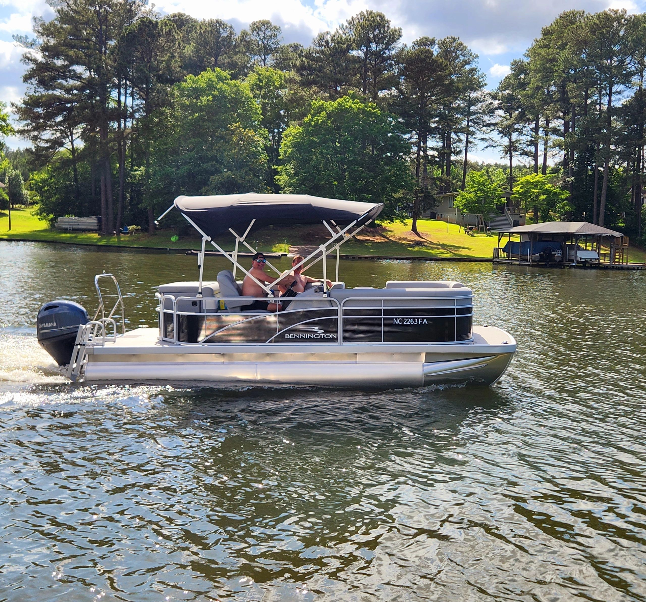 Make Your Lake Gaston Vacation Extra Special with a Pontoon Boat