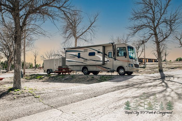 Rv Lot Rental, Camp Sites, Cabins, Hotel Rooms - RC RV PARK