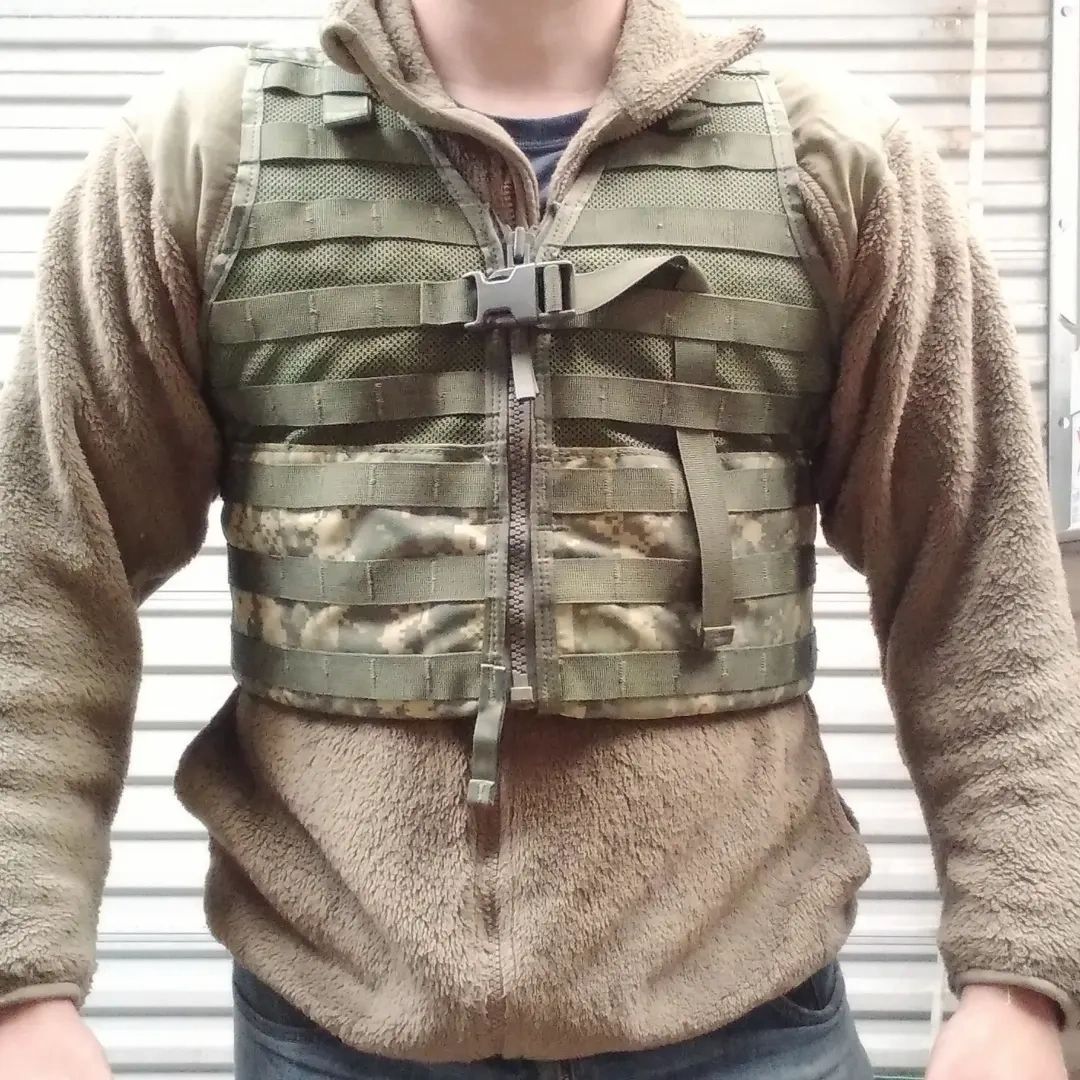MOLLE II FLC, Universal Camo Pattern