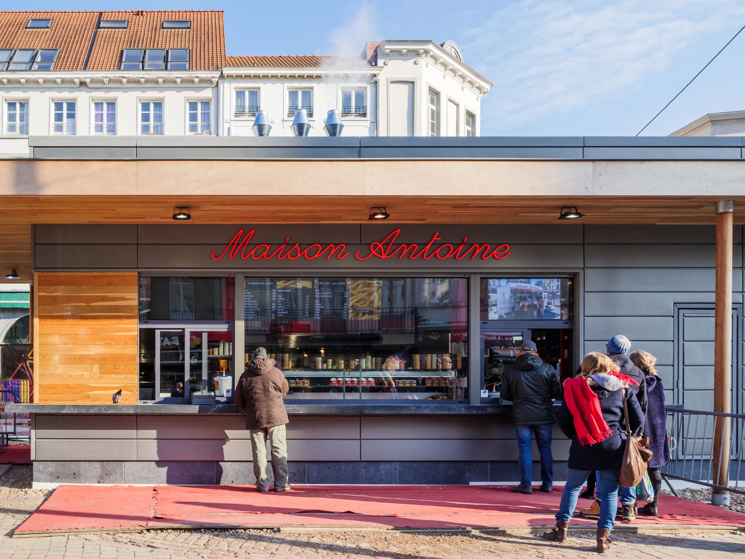 Frites and Beer at Place Jourdan