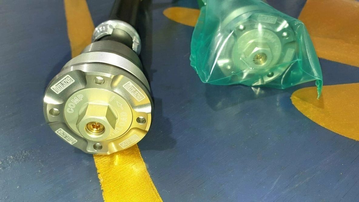 FGK 242 OHLINS NIX30 Cartridge Kit WITH SPRINGS Yamaha R7 2021-2022