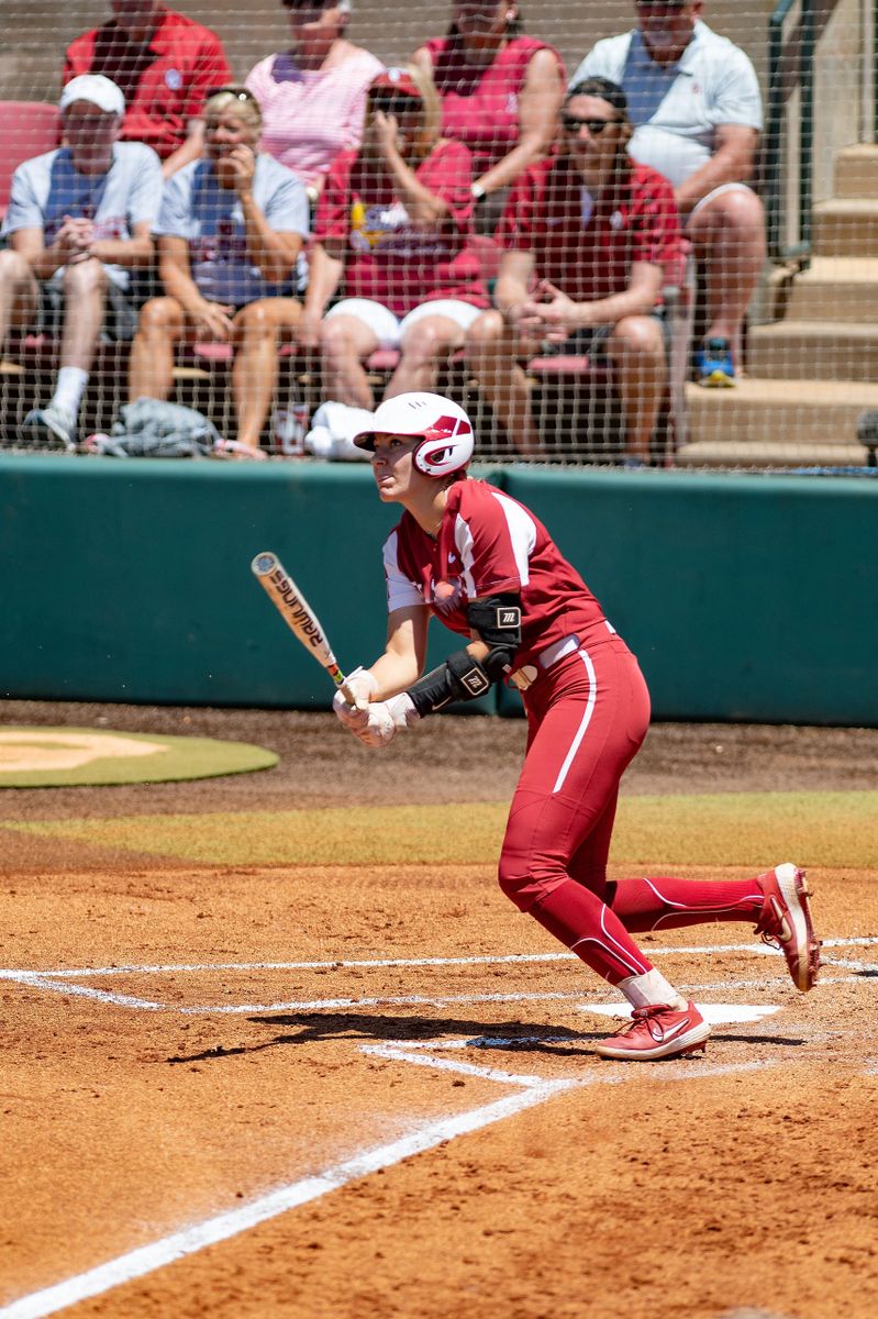 Kinzie Hansen Unsigned Photo Choose Size Option 2