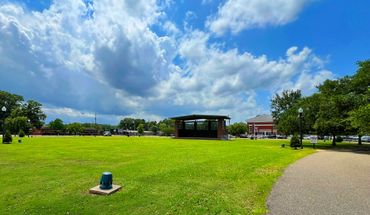 Discover Downtown Picayune: Main Street Events