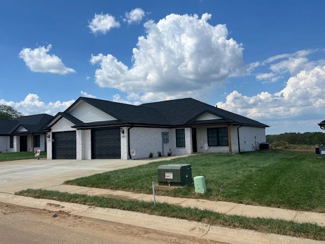 Luxury Duplexes for Sale in Magnolia Trace