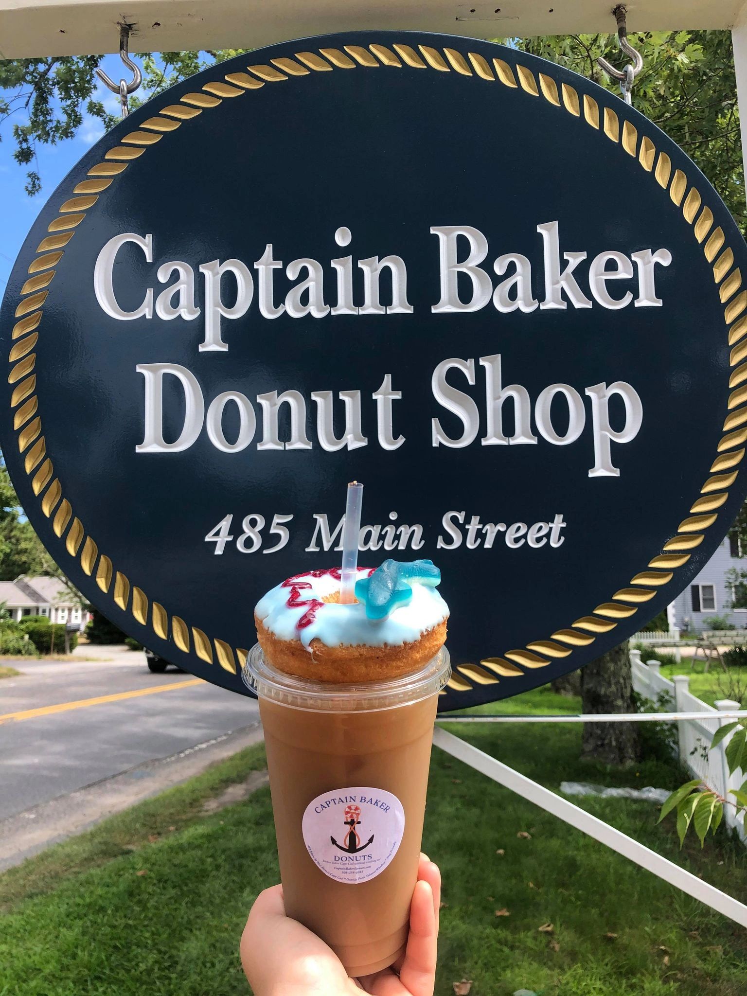 Captain Baker Donut Shop - Bakery - Breakfast Restaurant, Coffee, Donuts