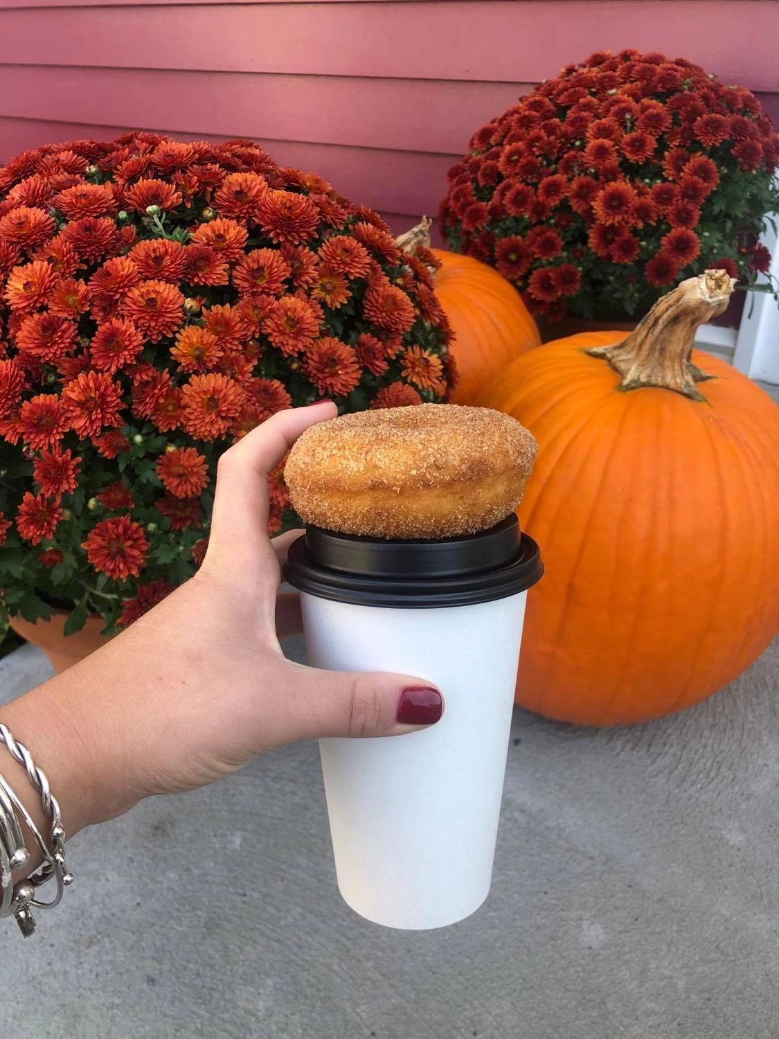 Captain Baker Donut Shop - Bakery - Breakfast Restaurant, Coffee, Donuts