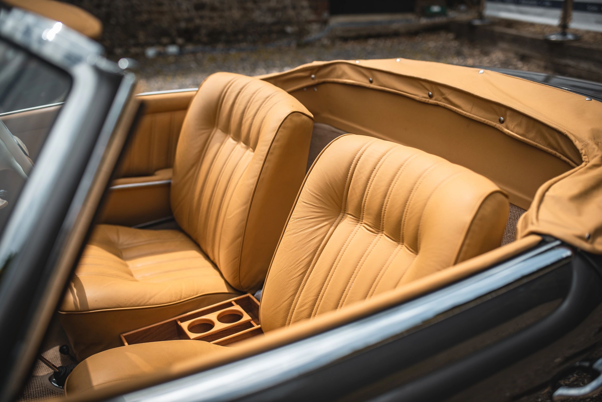 Classic Car Seats - MGB Seat Covers, Classic Car Seat Covers, Classic ...