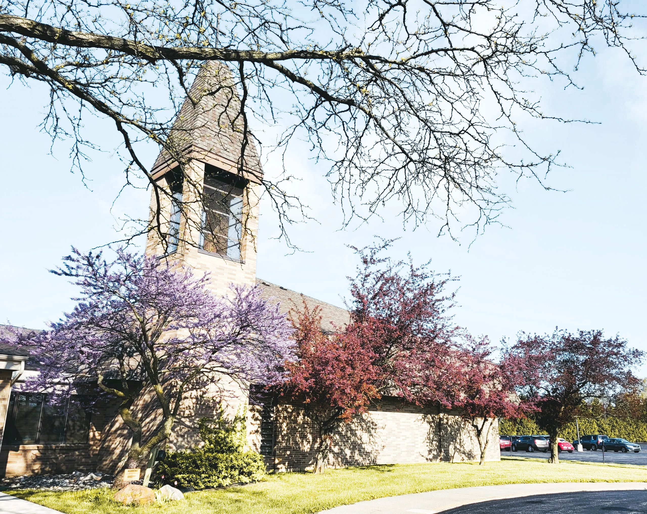 Welcome to Leo Methodist Church: Connect & Grow