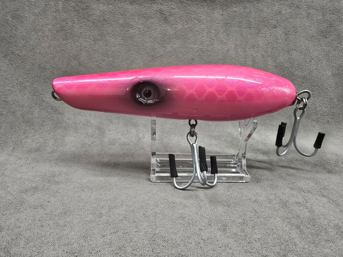 Tank Jr. 2.5oz Pink Scale