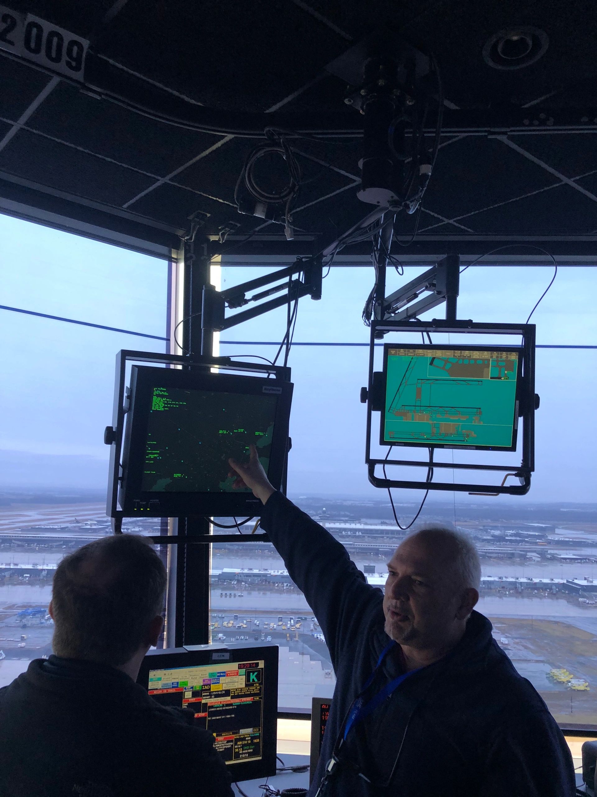 Visit to the Dulles International Airport Control Tower