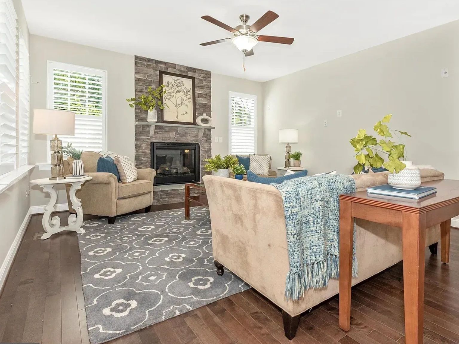 What is a Home Stager and How Can They Help Sell Your Home?