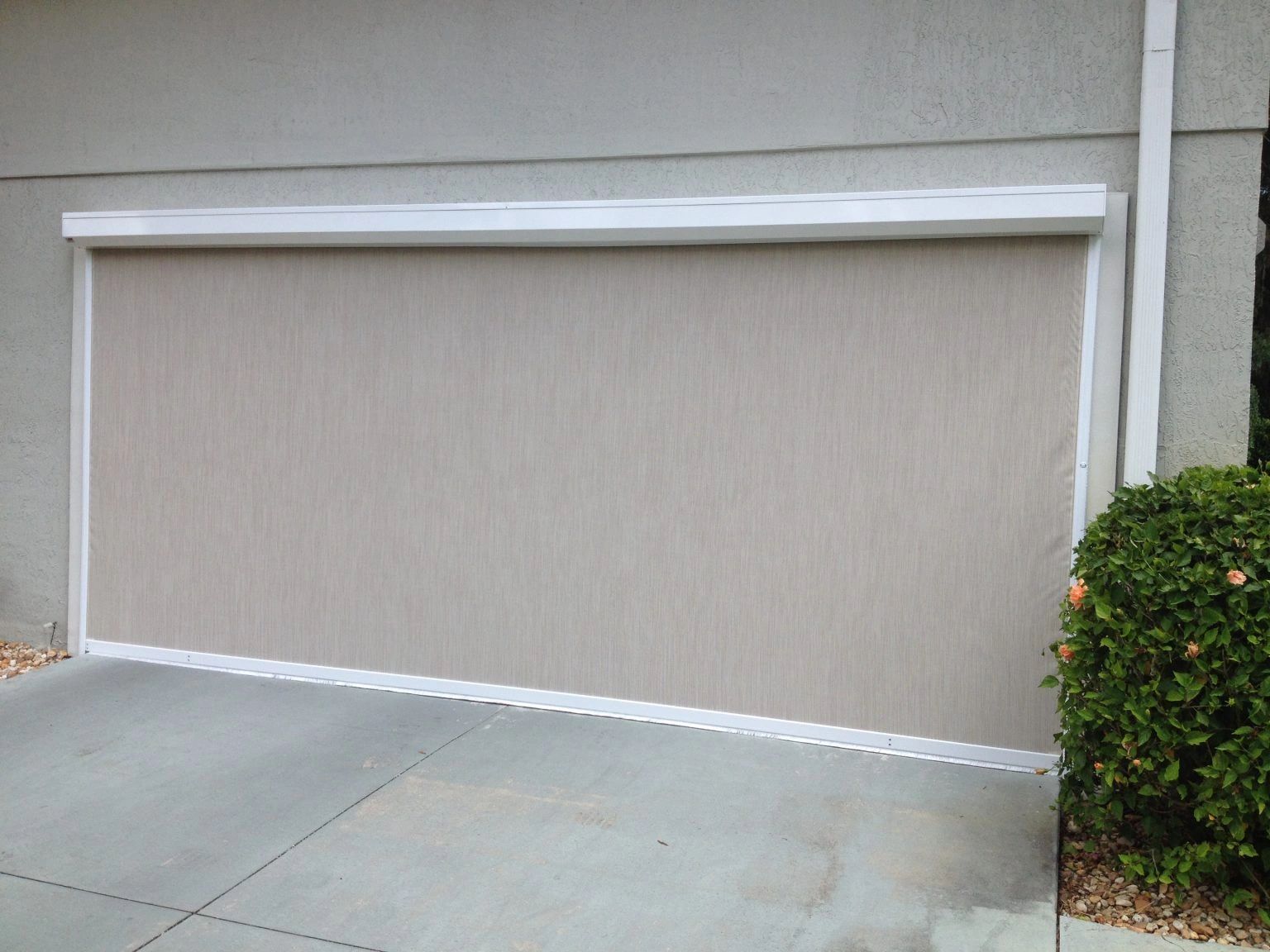 Irwin Garage Screens INC