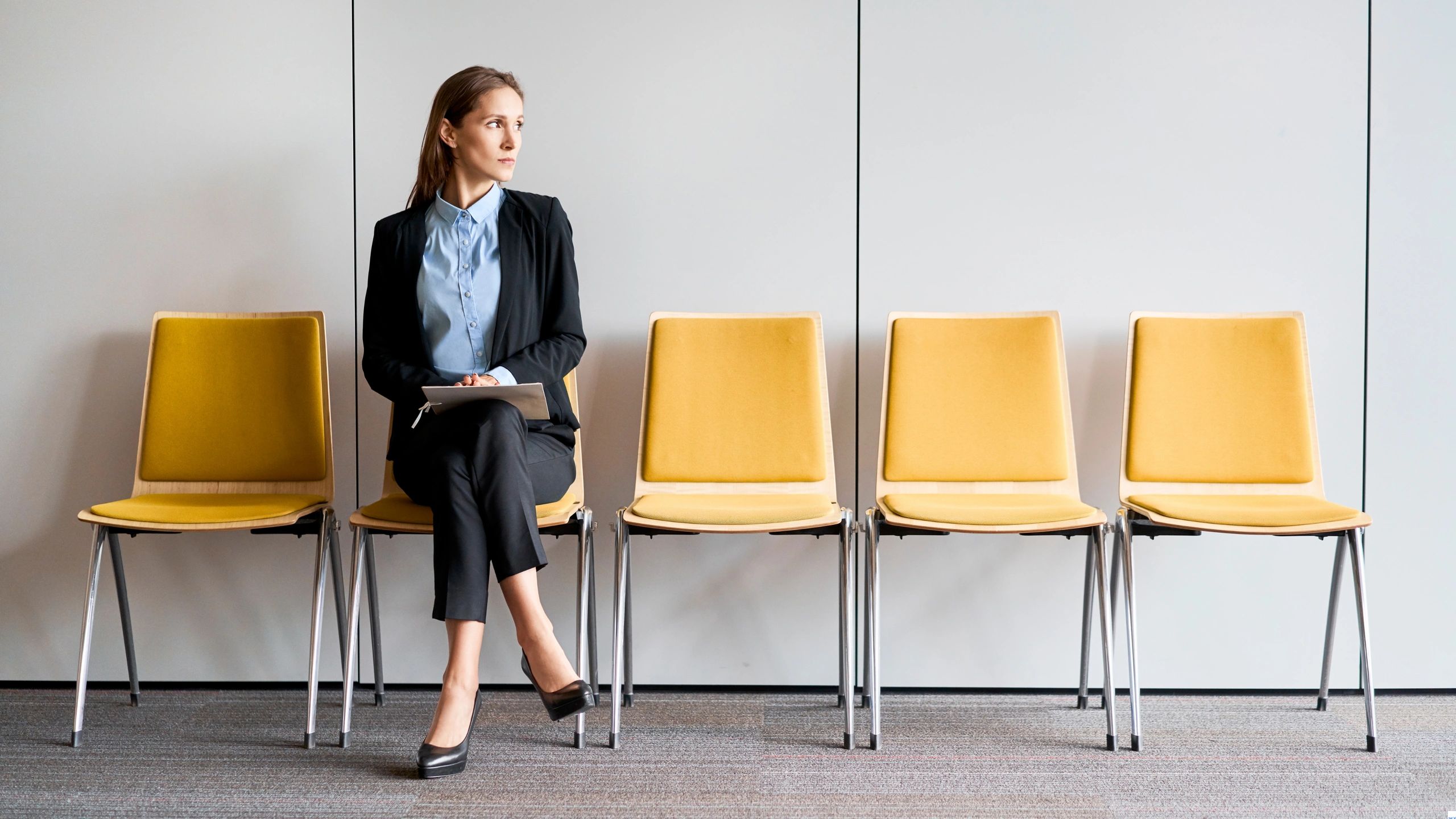 Addressing Layoffs on Your Resume: A Comprehensive Guide
