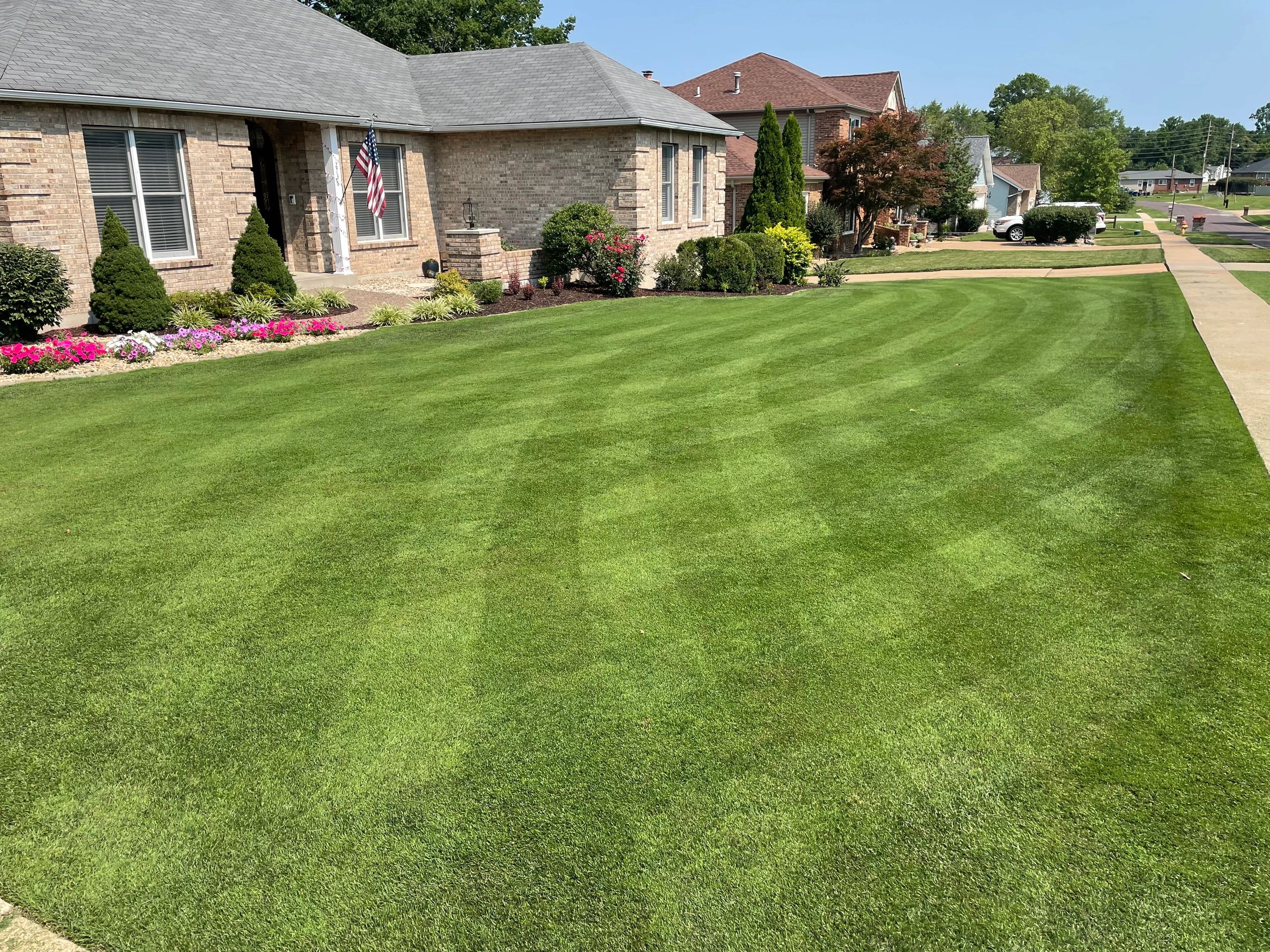 Premium Turf - Lawn Care Services - St. Louis, Missouri