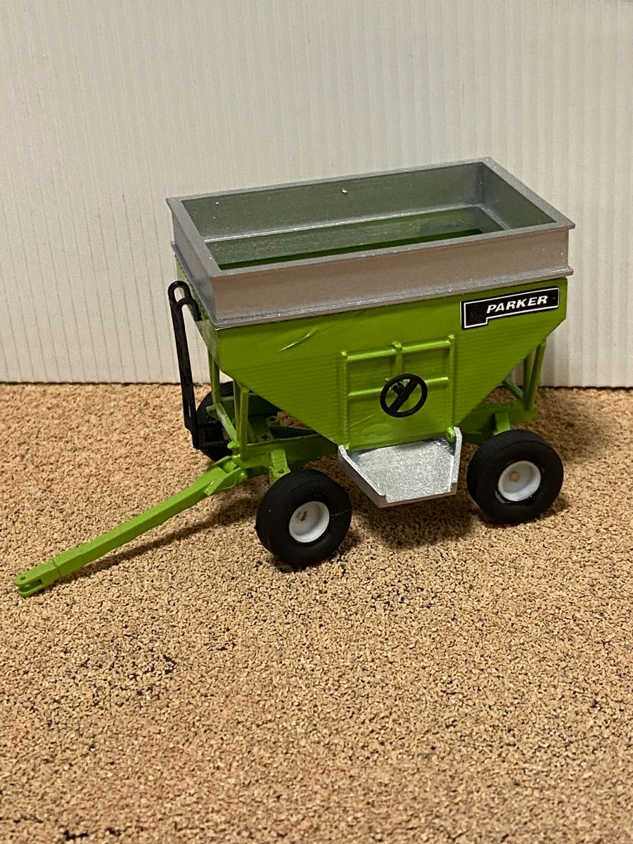 250 Bushel Wagon- Finished