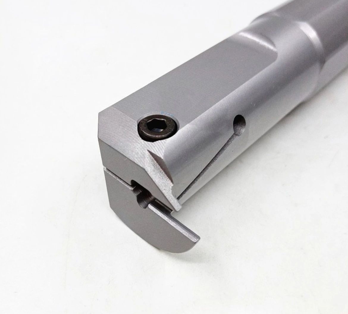INTERNAL GROOVING TOOL