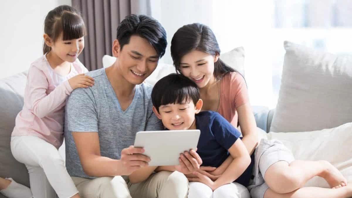 How New UAE Laws Empower Women to Sponsor Family Residency Visas: