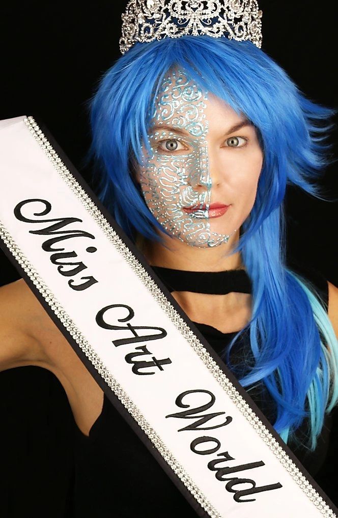 One artist to watch: Miss Art World