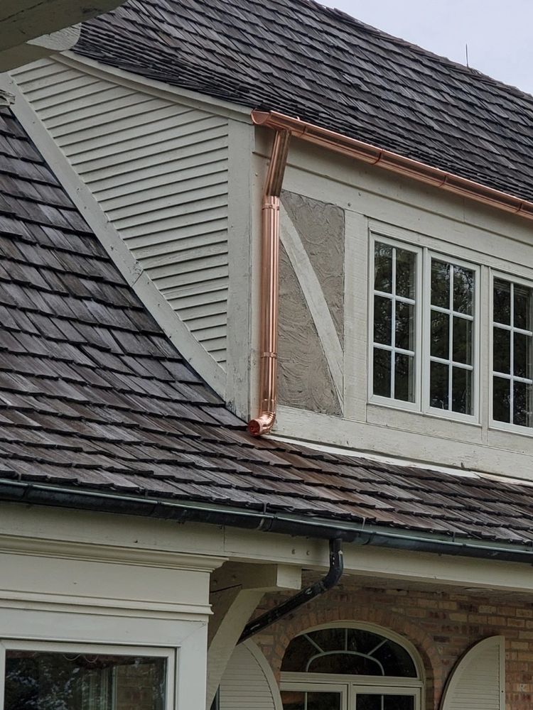 Junior's Seamless Gutters