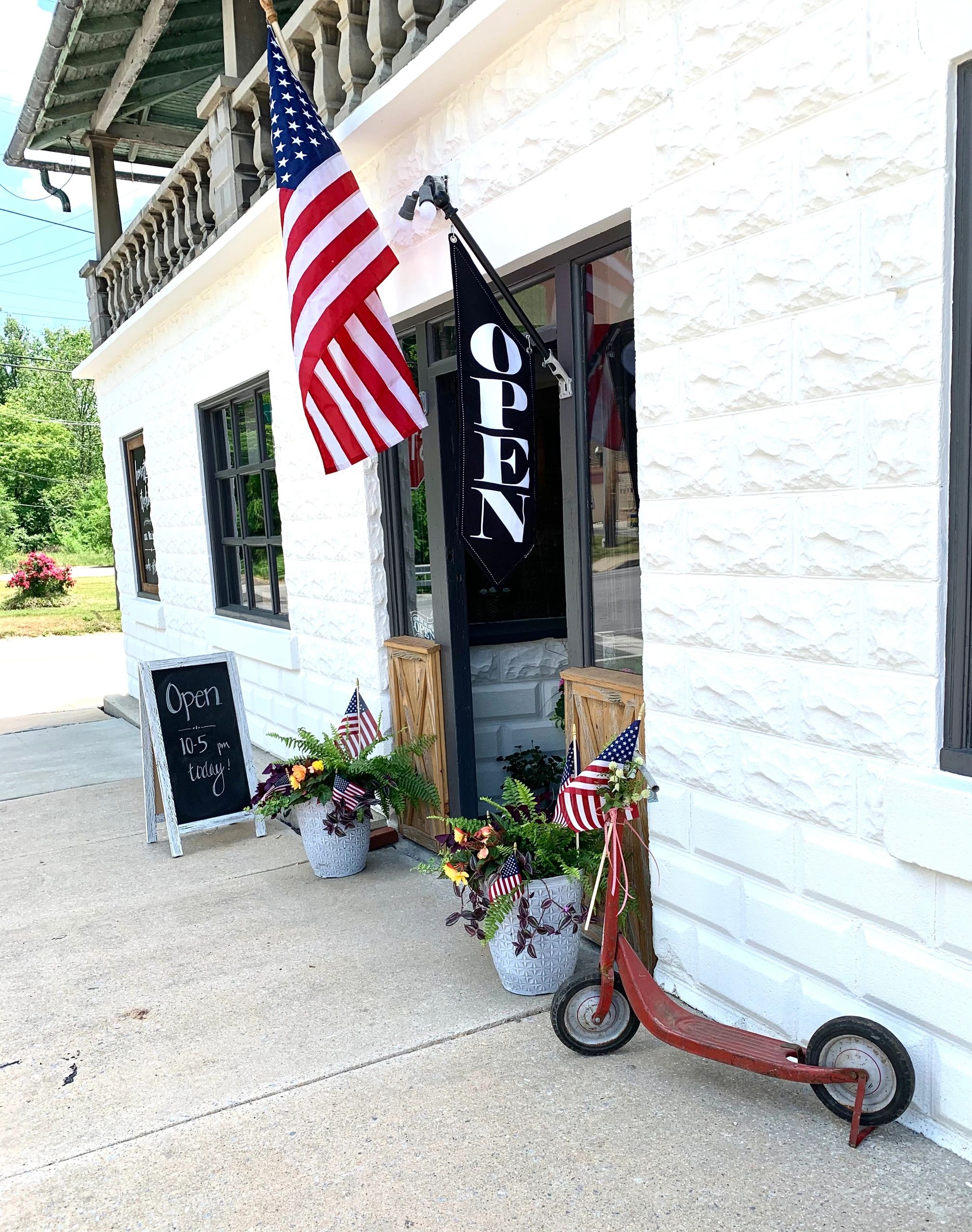 Homestead Studios - Furniture, Home Decor