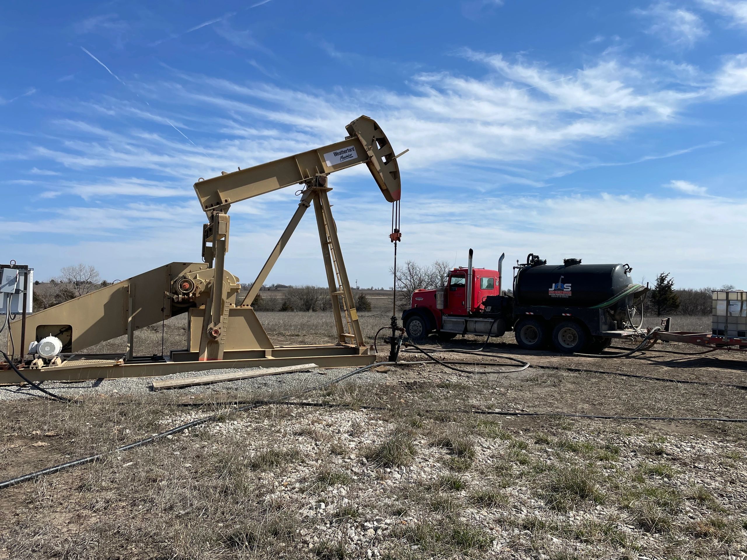 Oilwell Cementing & plugging services