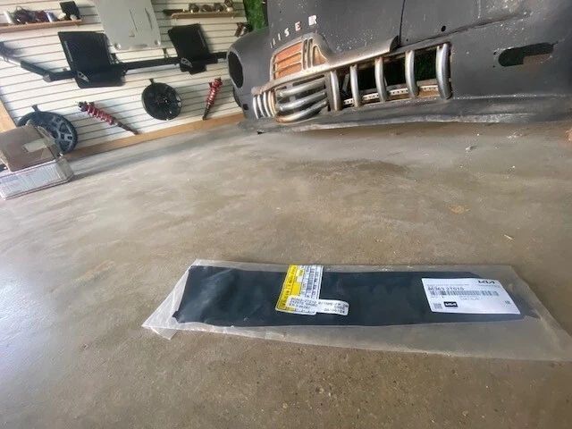 Genuine OEM Kia 86363-2T010 Driver LH Front Door Black Out Tape 2011 ...