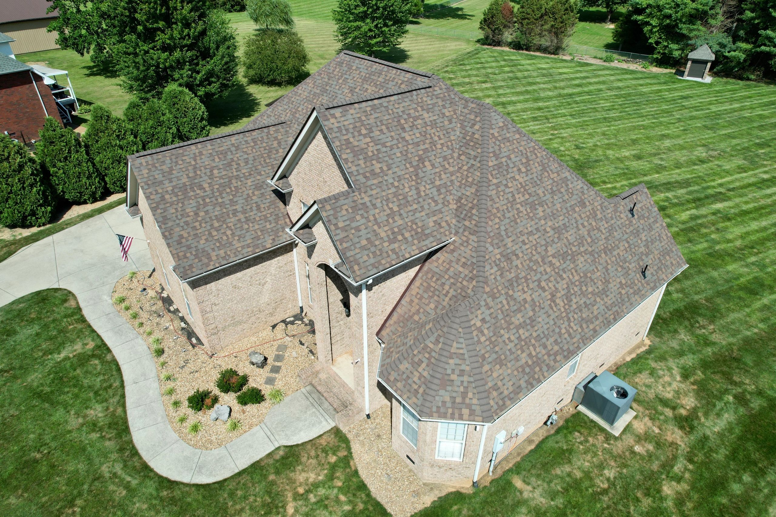 Black Diamond Roofing Solutions - Home